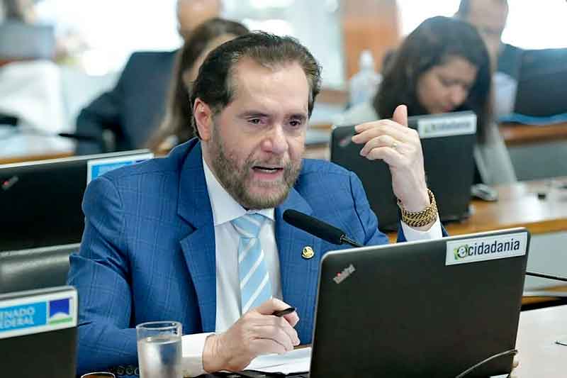 Plínio Valério intensifica a rede de proteção à Criança e ao ...