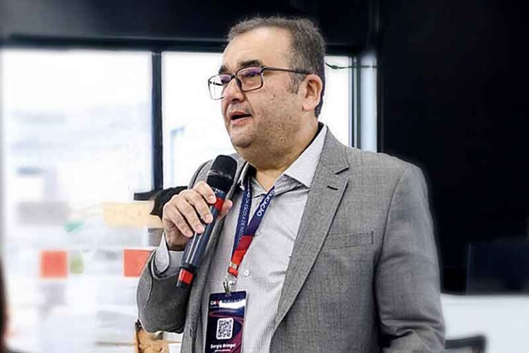 Sérgio Bringel é homenageado por seu papel no desenvolvimento econômico ...